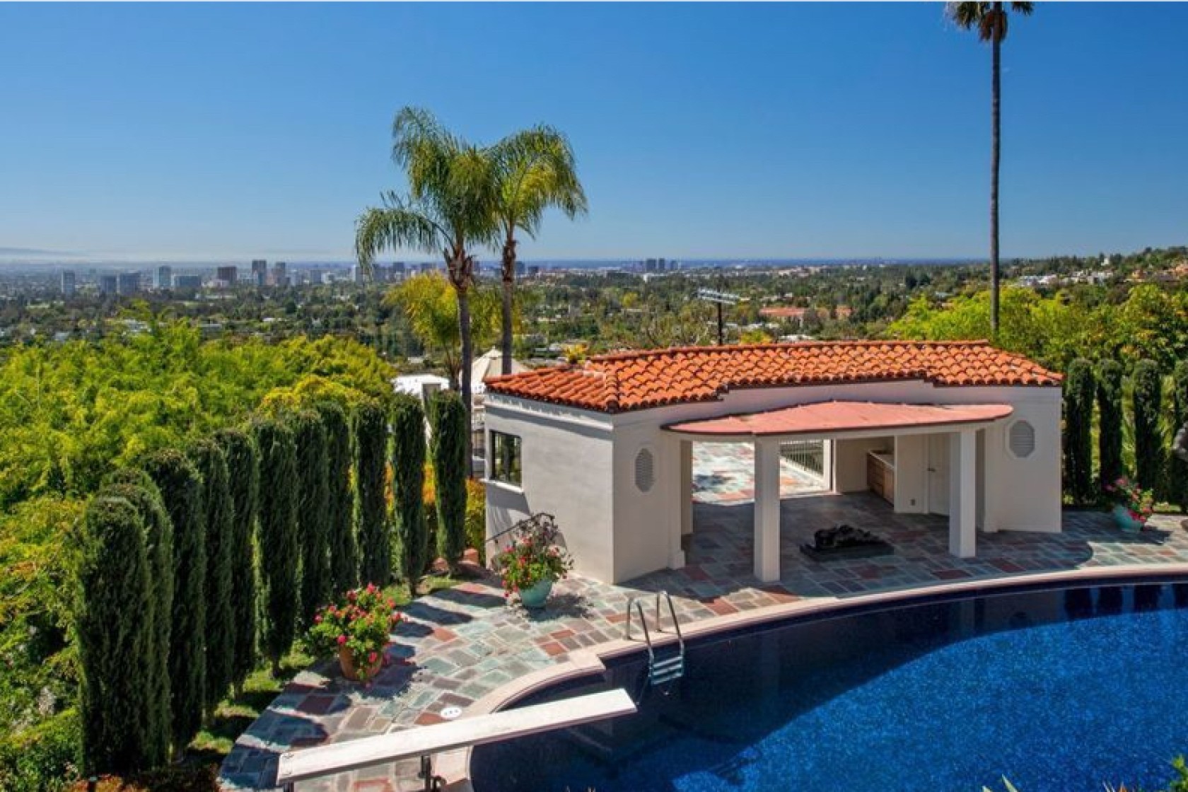 Lebron James Drops $36.75M On A Beverly Hills Mansion - The Original ...